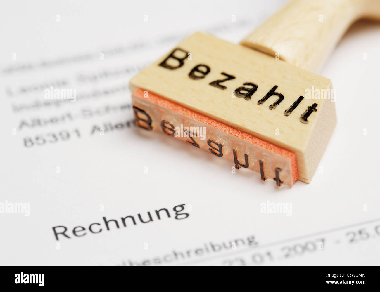 Paid stamp hi-res stock photography and images - Alamy