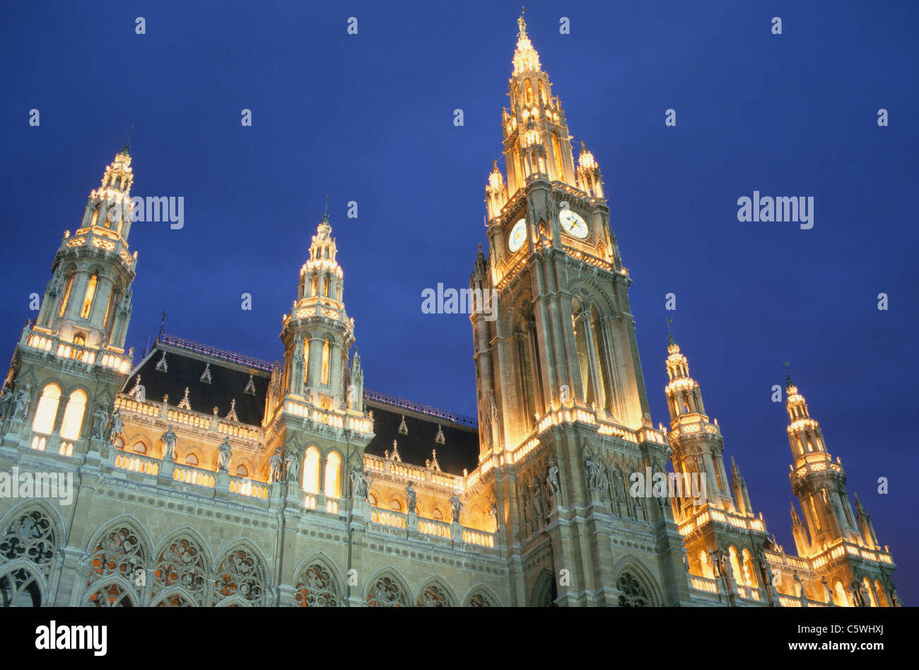 Night hall hi-res stock photography and images - Alamy