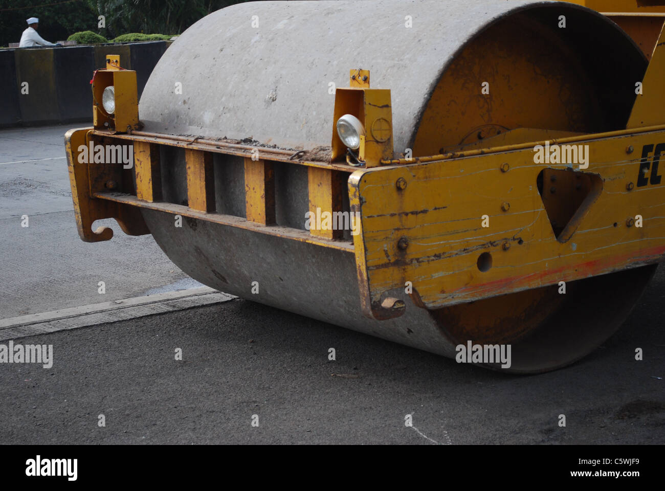 Heavy vehicle hi-res stock photography and images - Alamy