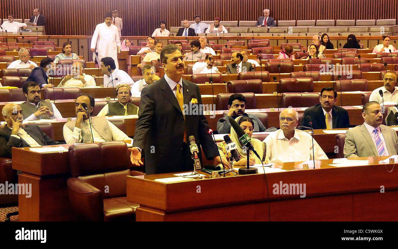 Prime Minister, Syed Yousuf Raza Gilani addresses the National Assembly ...