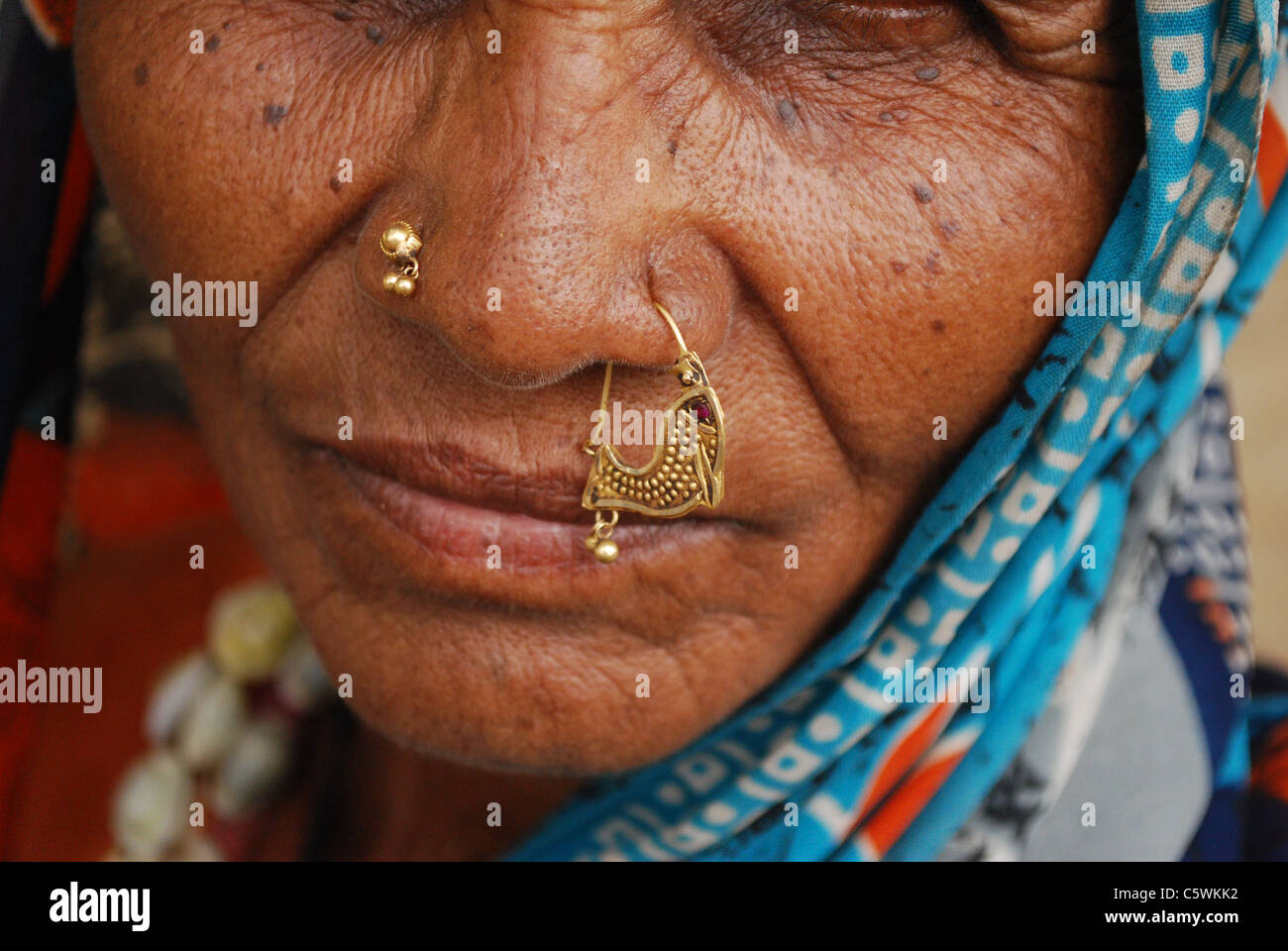 Gold nose ring hi-res stock photography and images - Alamy