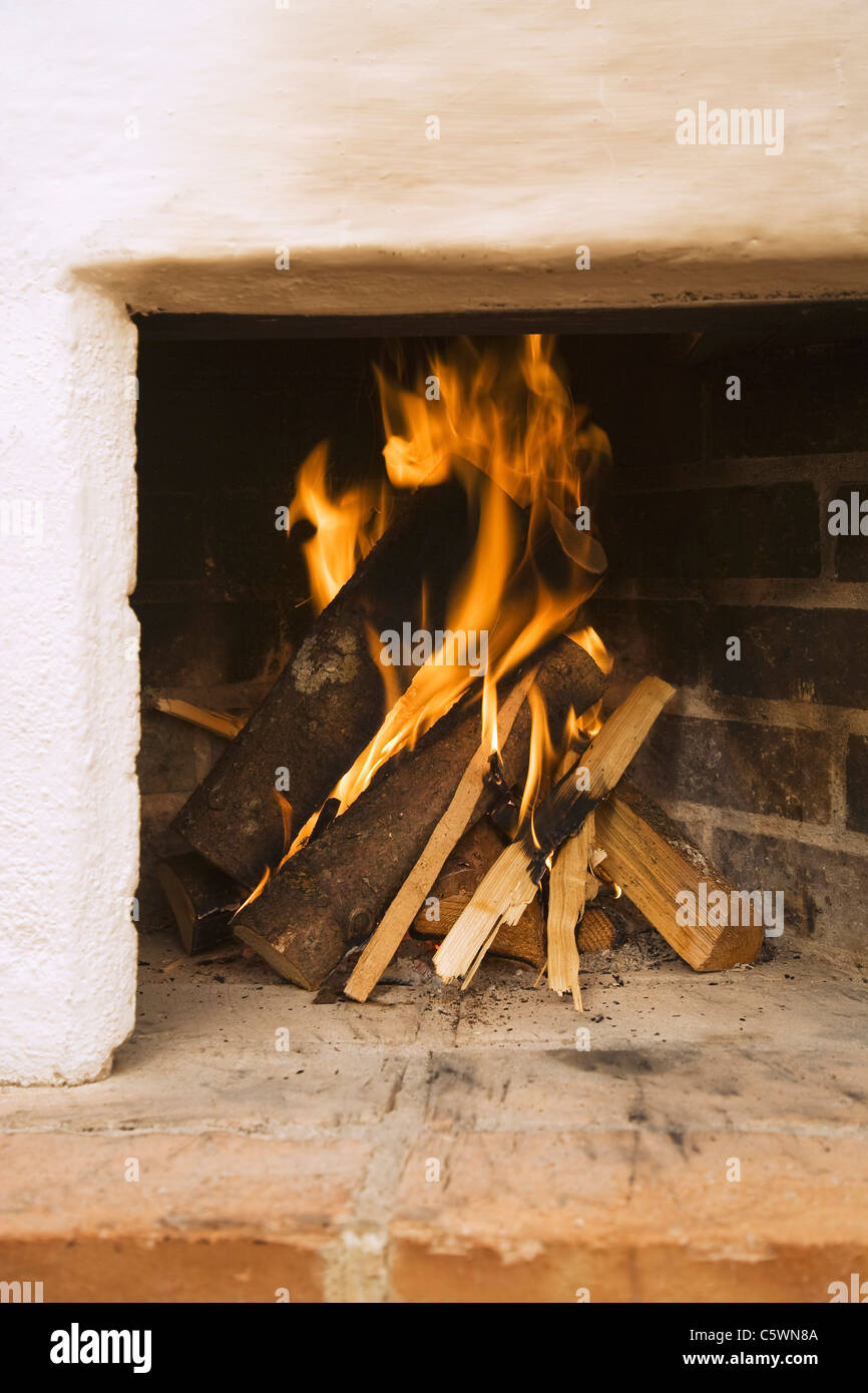 Log fire, close-up Stock Photo - Alamy