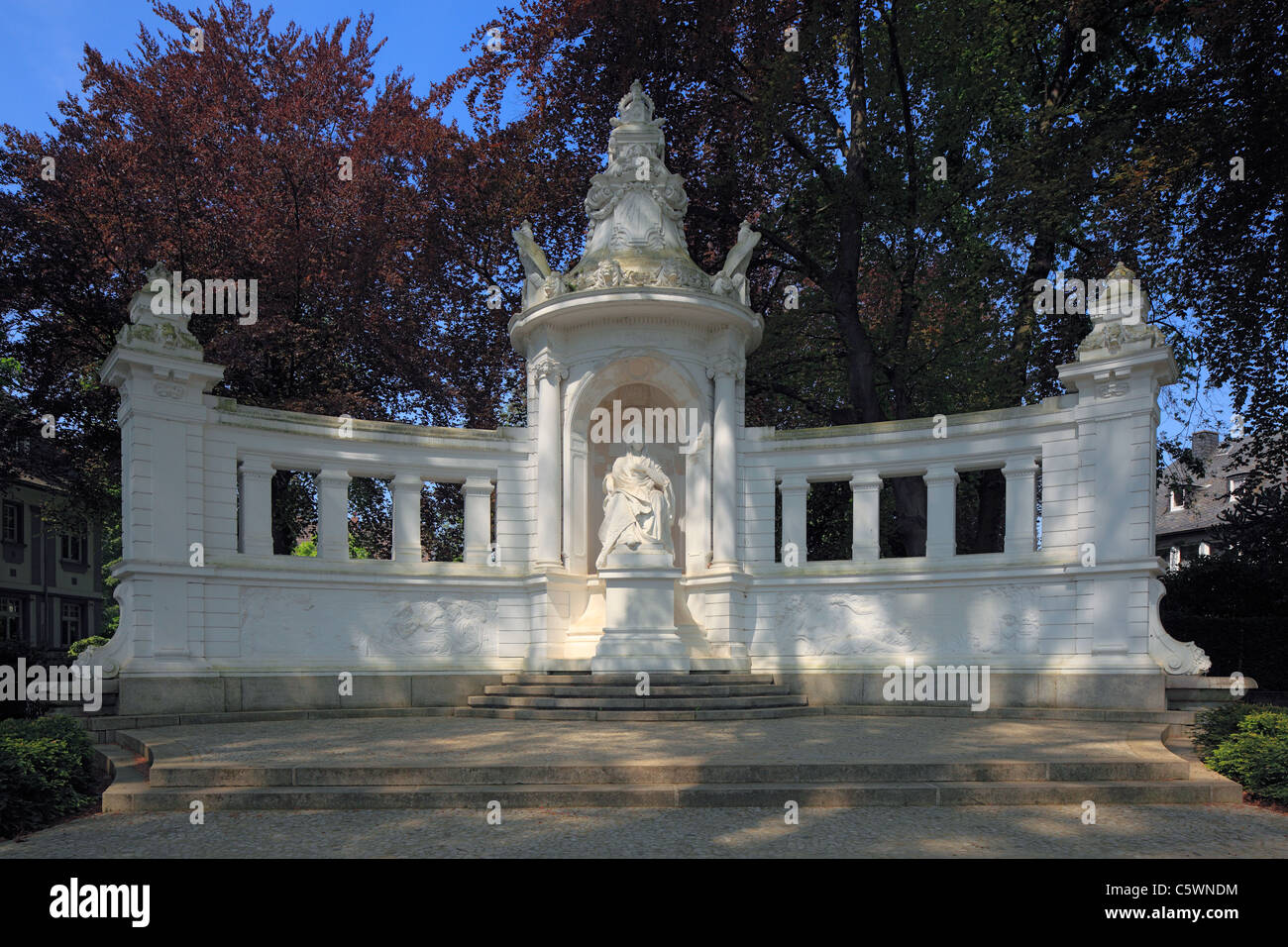 Kaiserin augusta denkmal hi-res stock photography and images - Alamy