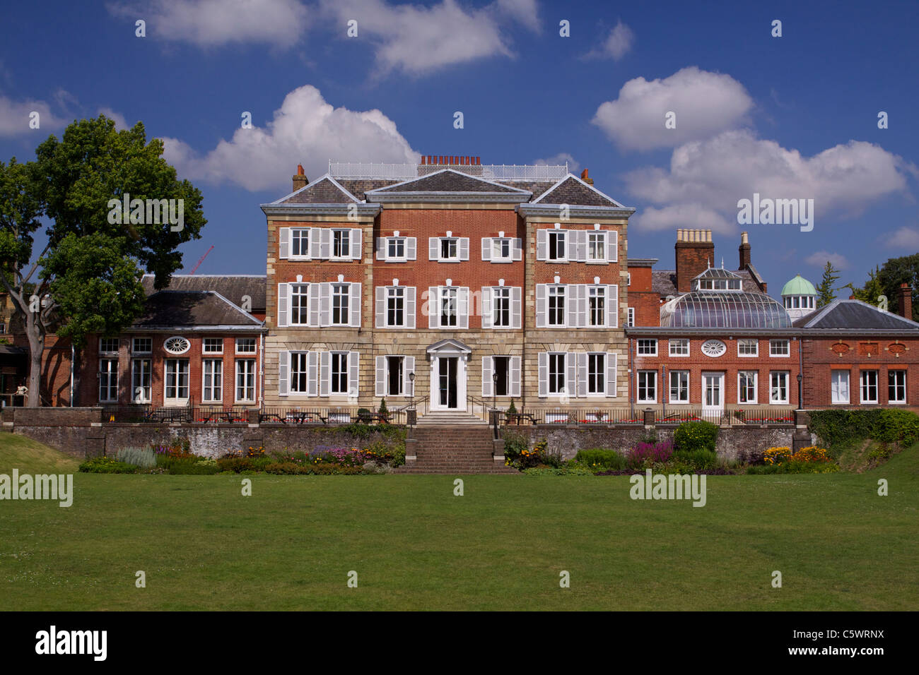 Town twickenham High Resolution Stock Photography and Images - Alamy