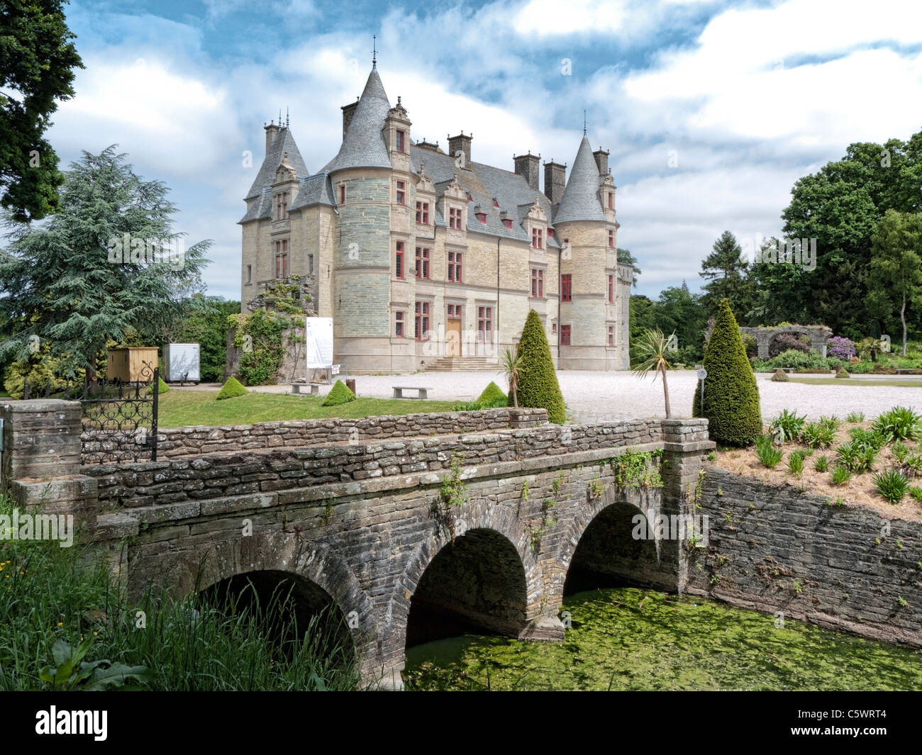 Château des Ravalet Cherbourg-Octeville Stock Photo - Alamy