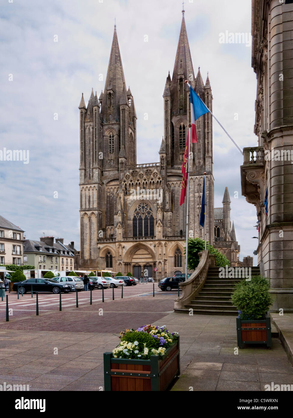 Coutances cathedral normandy france exterior hi-res stock photography ...