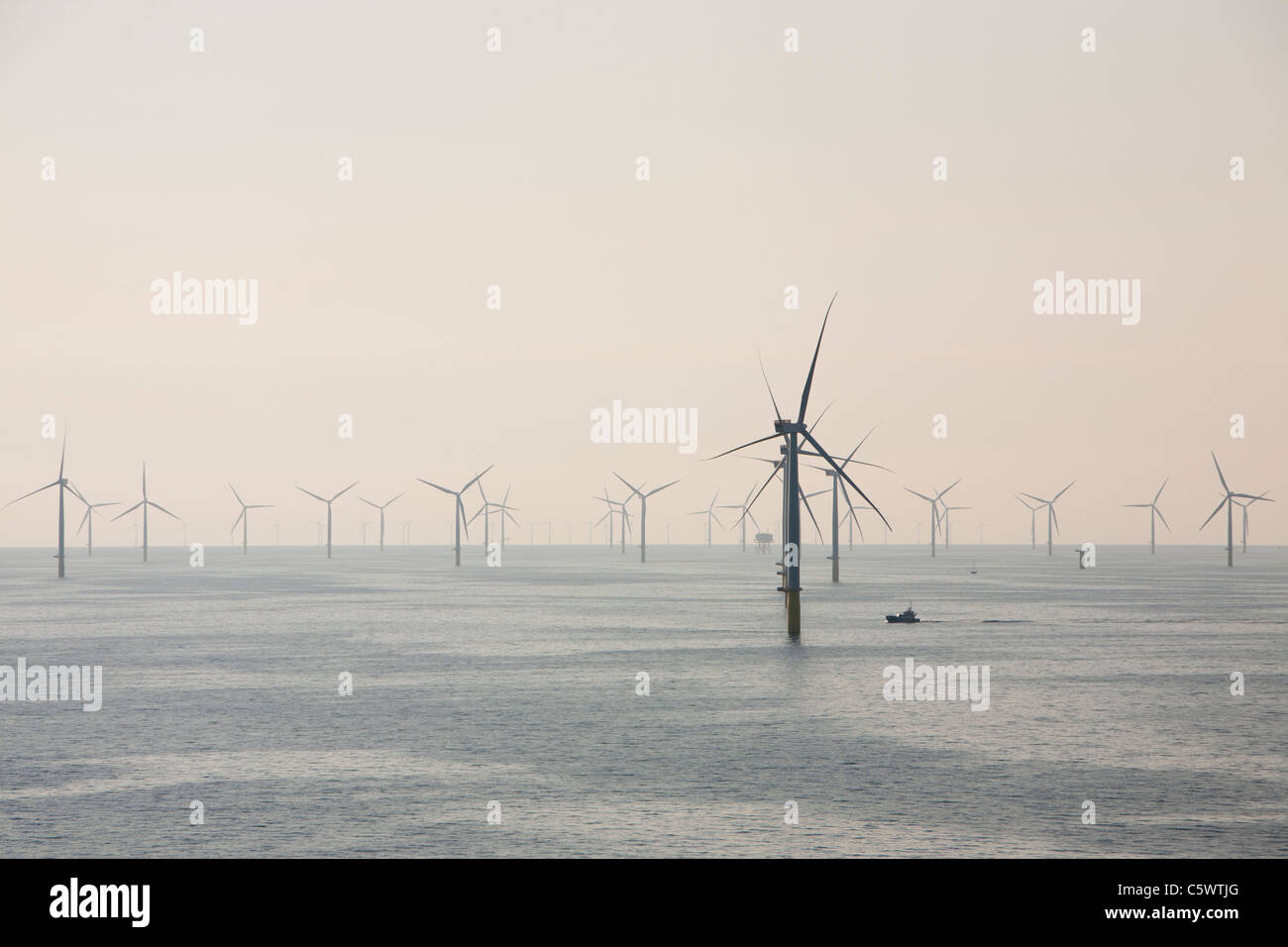 Walney wind farm boat hi-res stock photography and images - Alamy