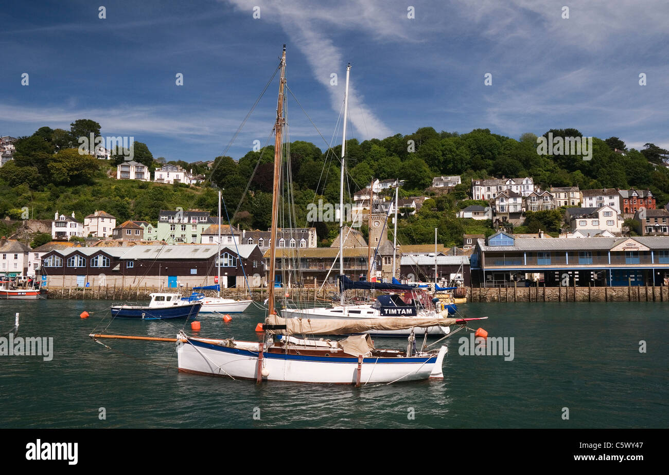 Looe harbour looe cornwall england hi-res stock photography and images ...
