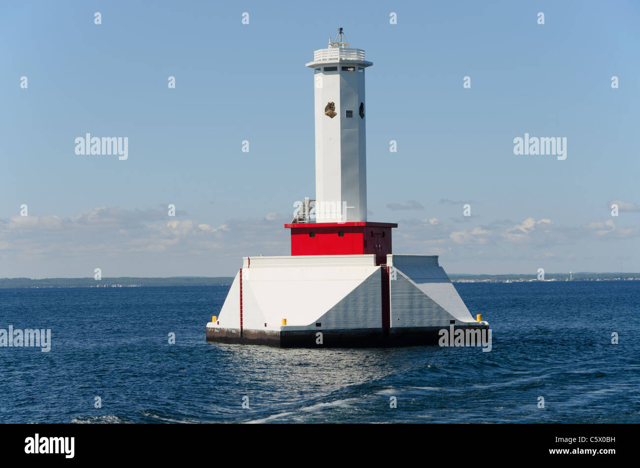 Round island lighthouse mackinac hi-res stock photography and images ...