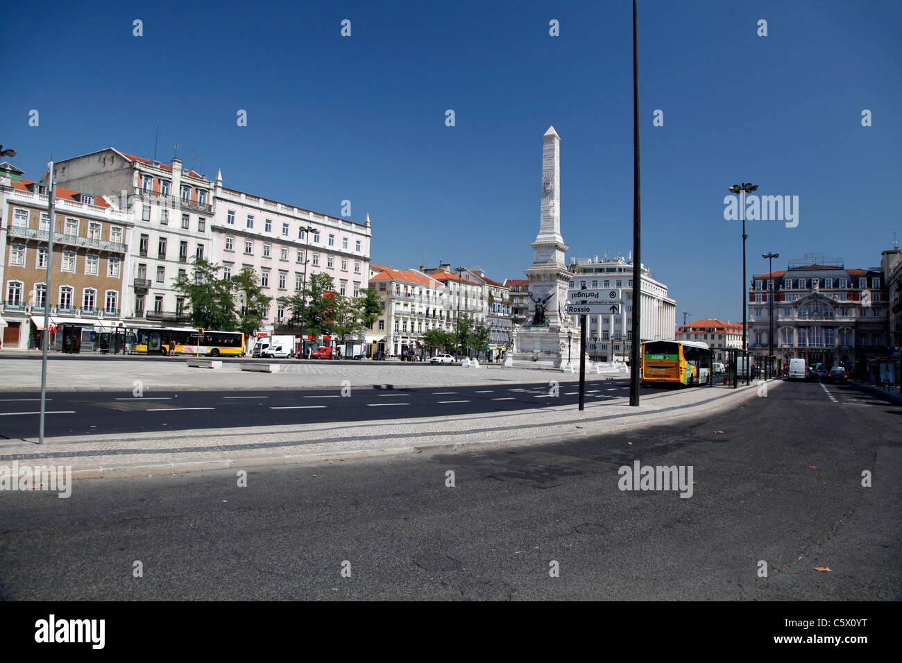 Praça dos Restauradores (Restauradores Square) with the Obelisk Stock ...