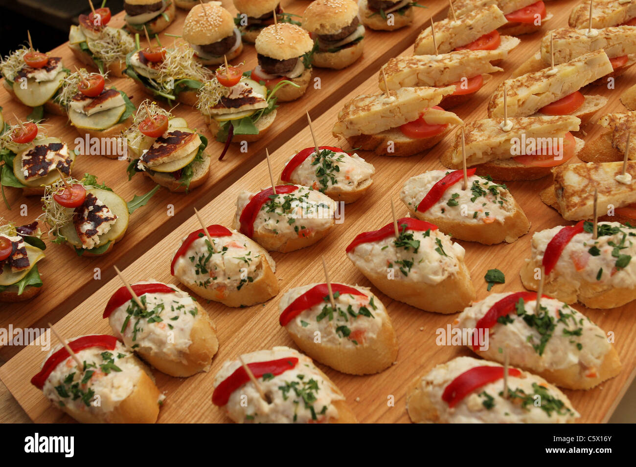 Spanish canapes hi-res stock photography and images - Alamy