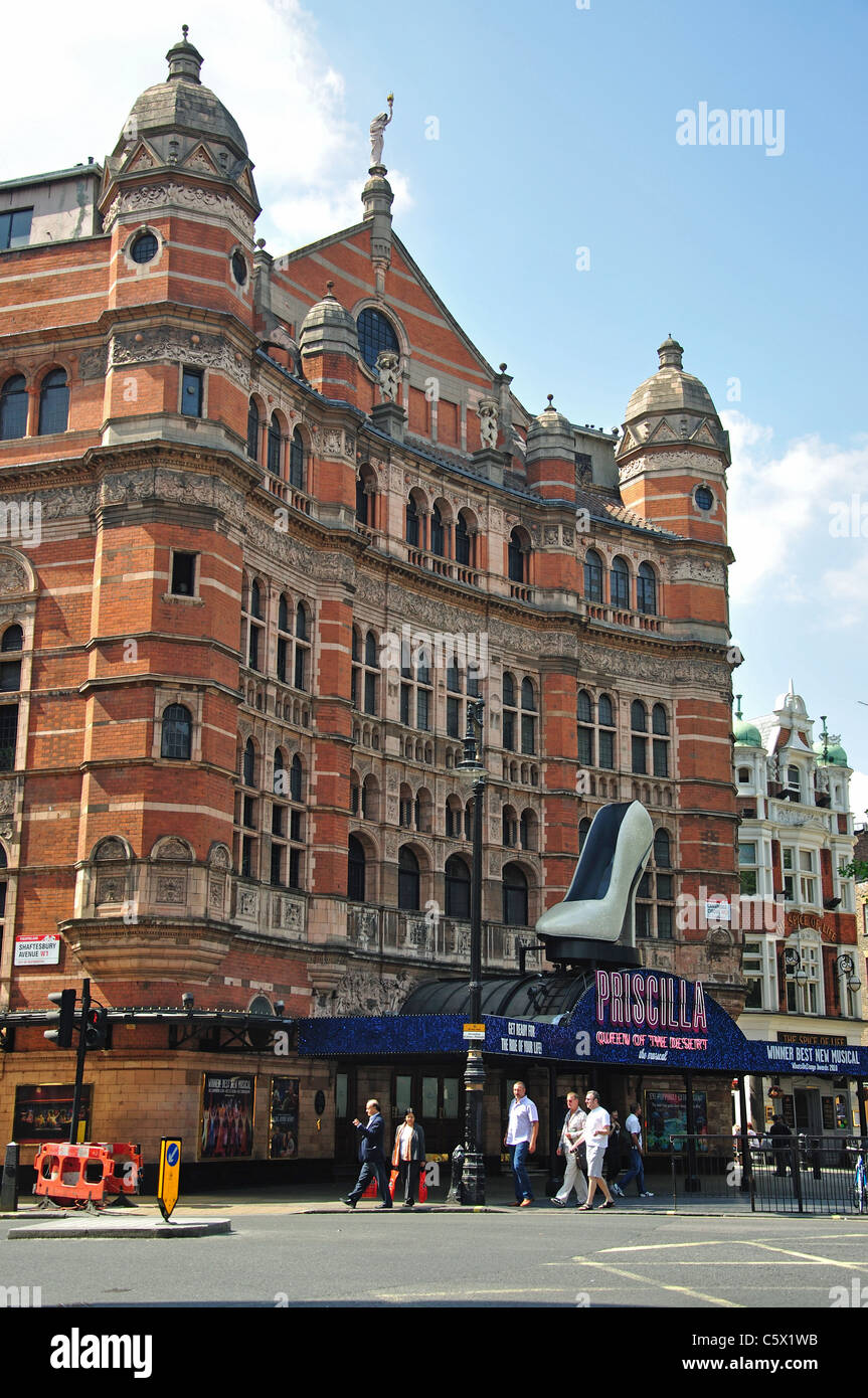 The Palace Theatre, Cambridge Circus, West End, City of Westminster ...