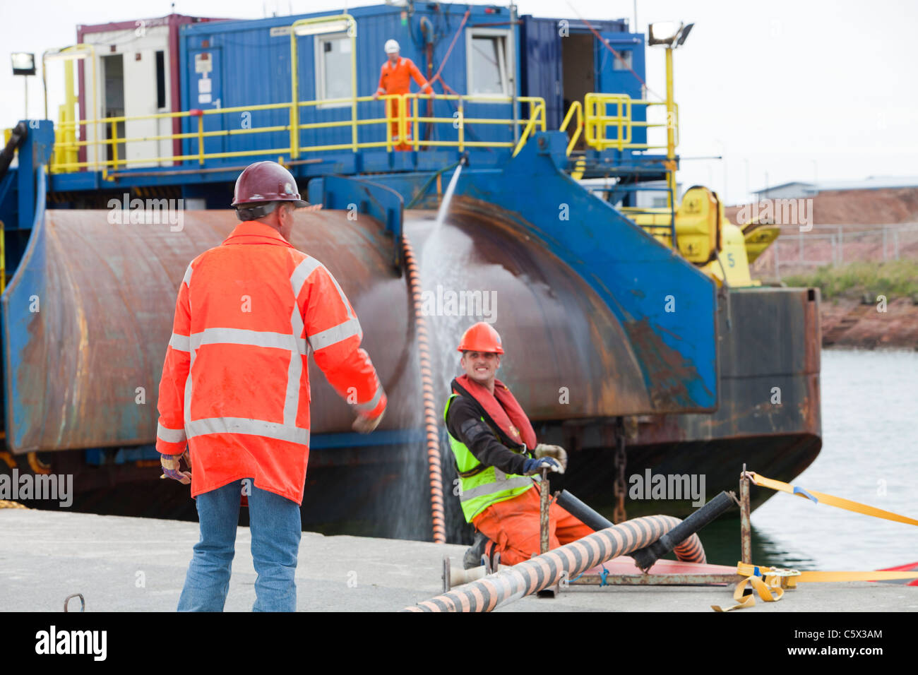 Offshore electric cabling for the Walney Offshore windfarm project ...