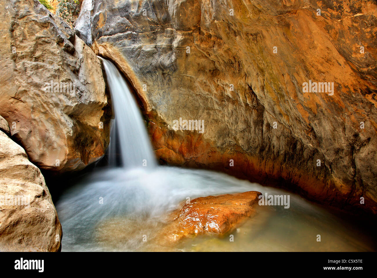 One unique waterfalls in hi-res stock photography and images - Alamy