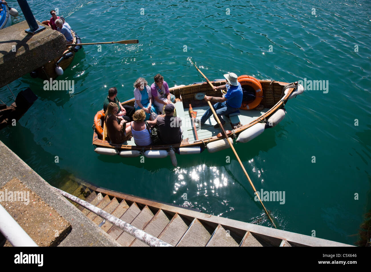 Rowing ferry hi-res stock photography and images - Alamy