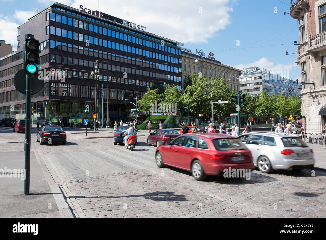 Traffic in scenery hi-res stock photography and images - Alamy