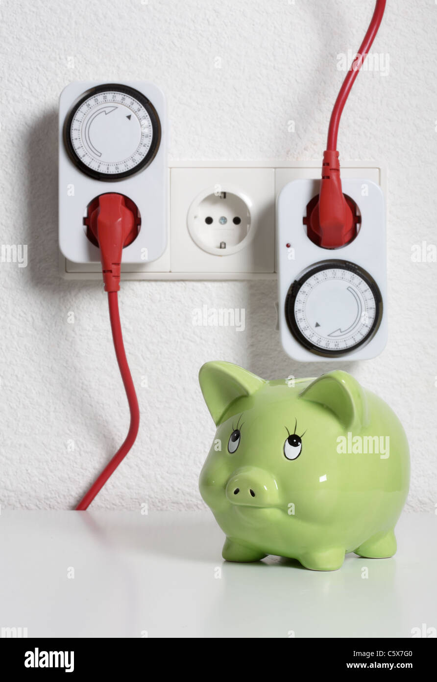 Timer switch hi-res stock photography and images - Alamy