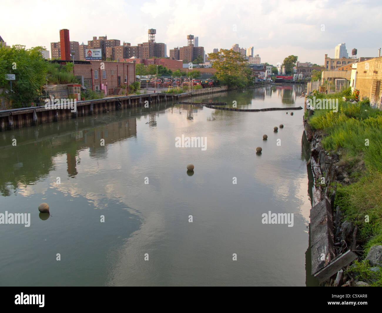 Gowanus Canal Brooklyn New York Stock Photo - Alamy