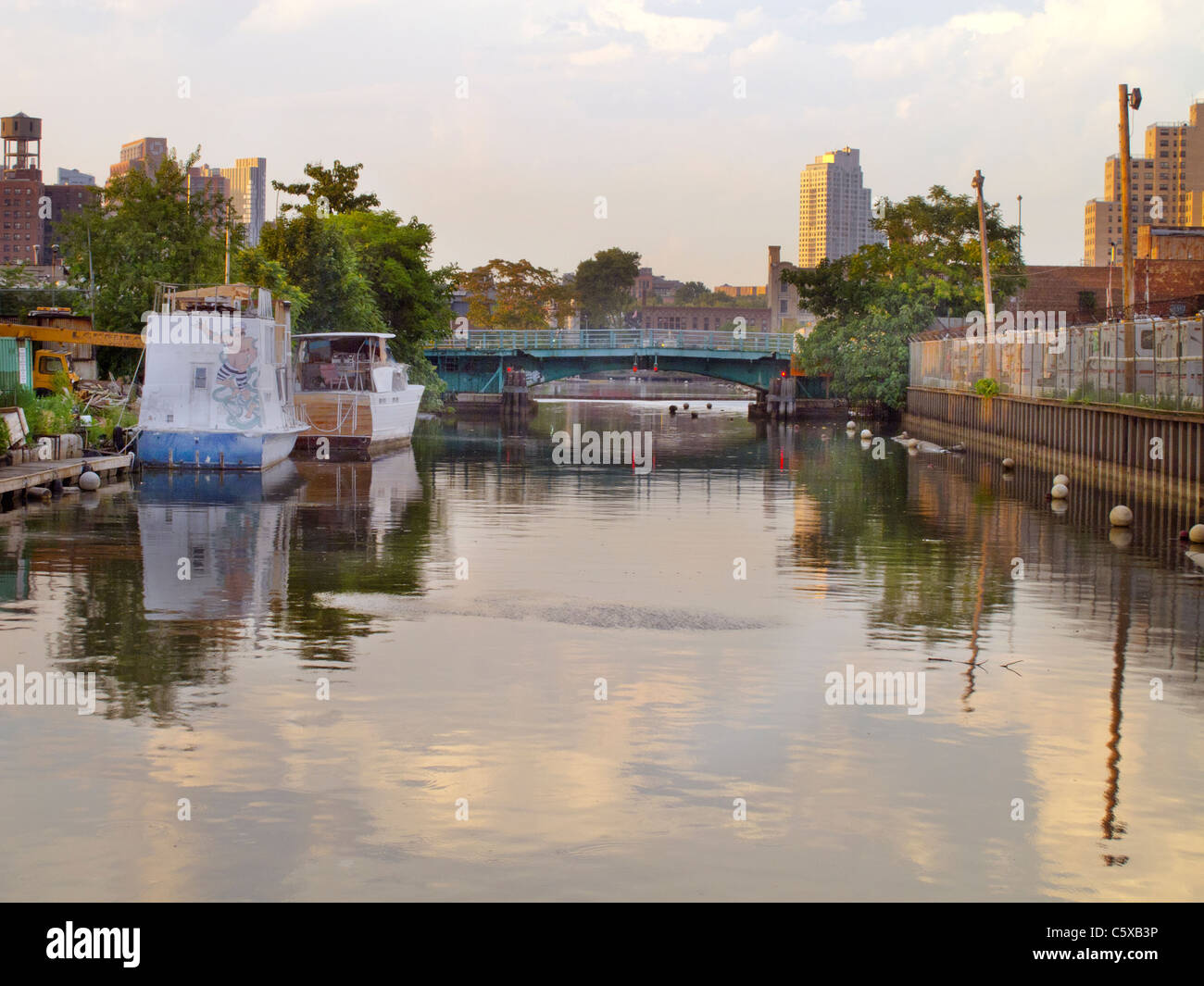 Gowanus Canal Brooklyn New York Stock Photo - Alamy