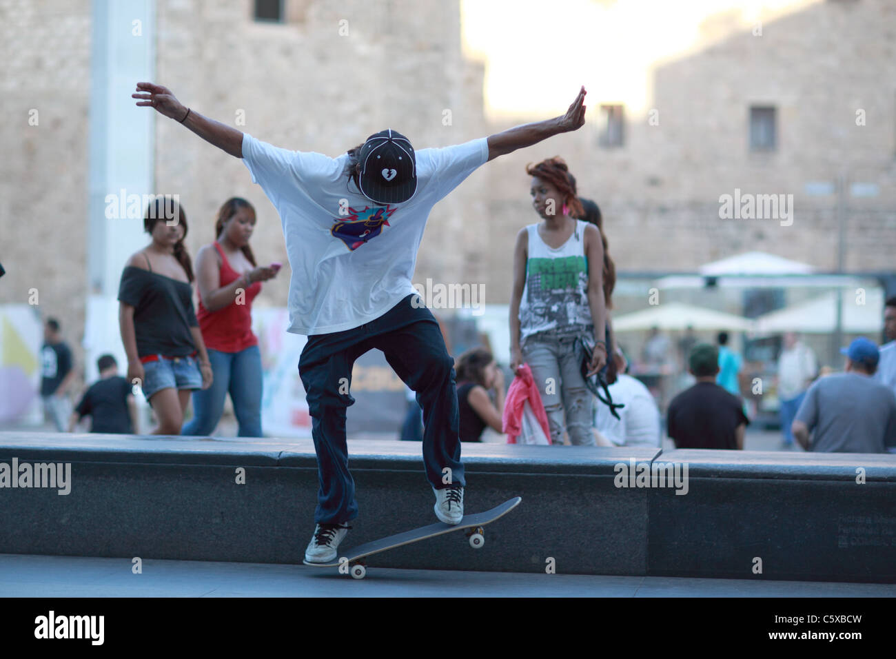 Skateboard Stunts Tricks Jumps Stock Photo - Alamy