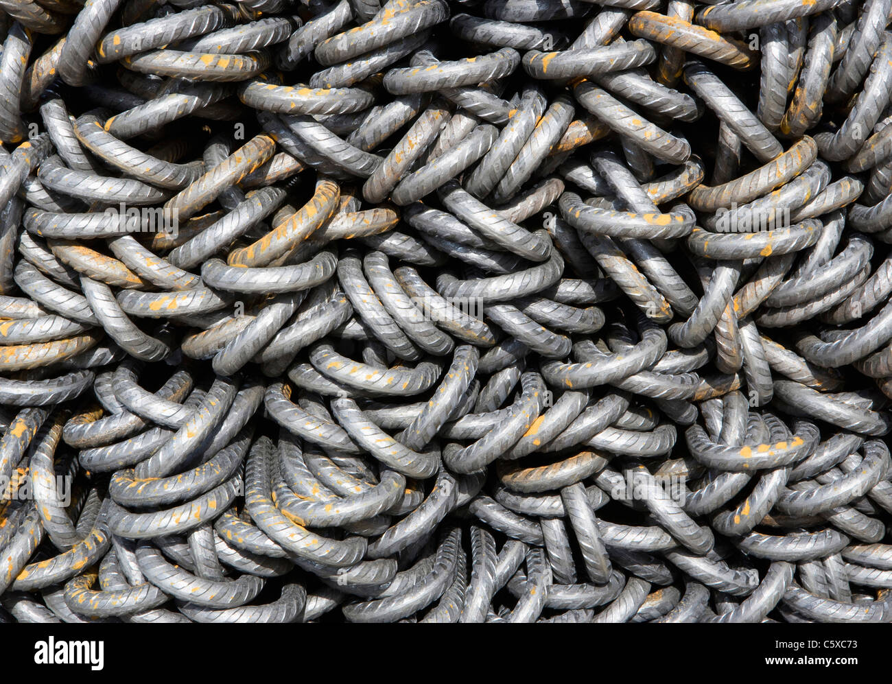 Iron chain hi-res stock photography and images - Alamy