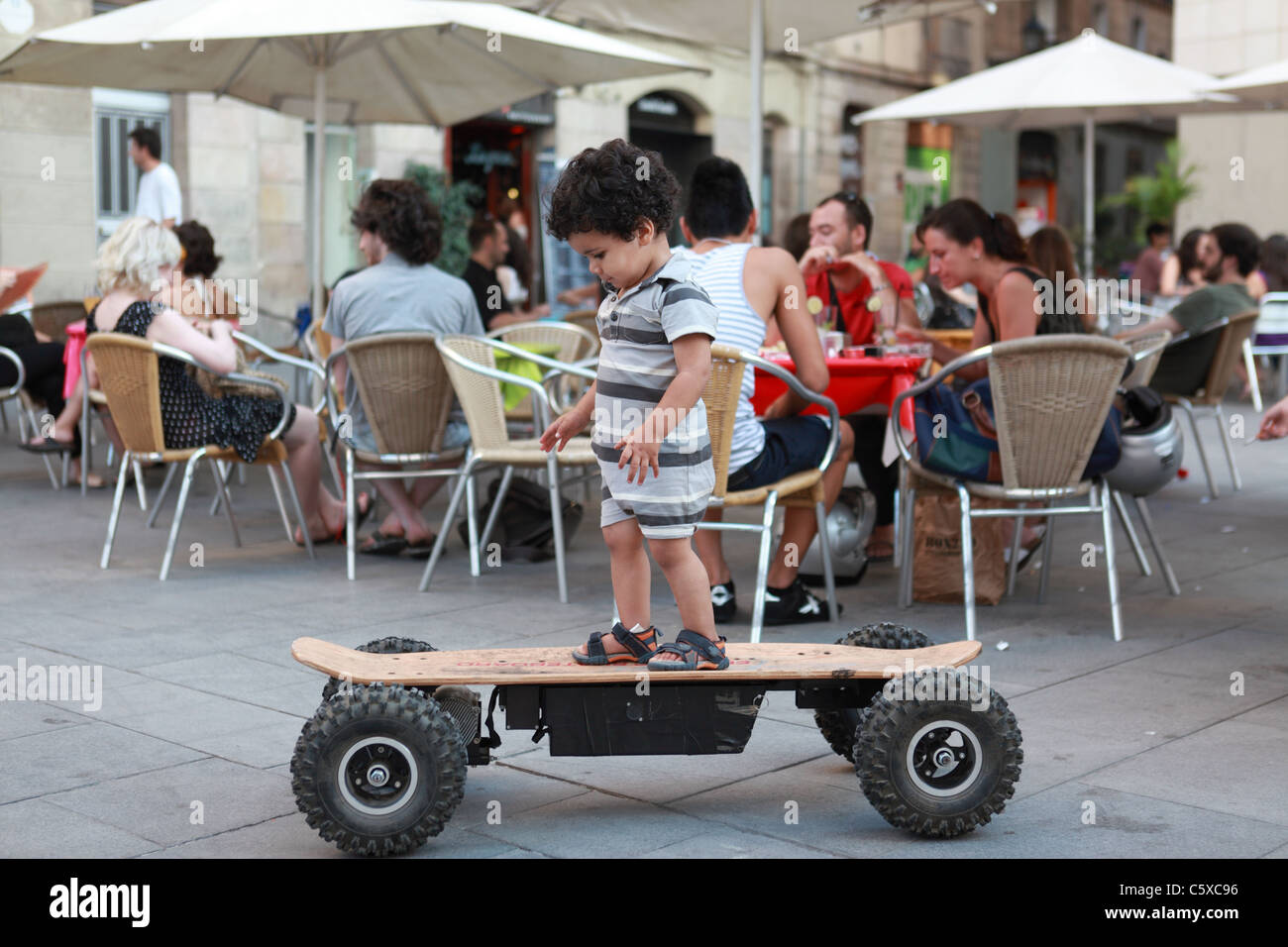 Skateboard Stunts Tricks Jumps Stock Photo - Alamy