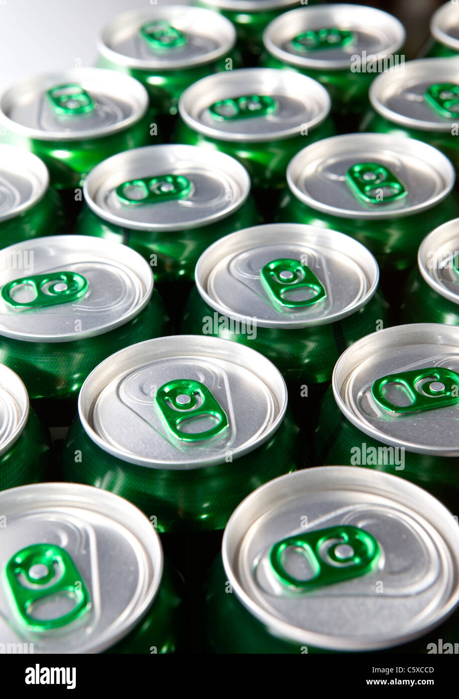 Aluminum cans with keys close-up, focus on center Stock Photo - Alamy