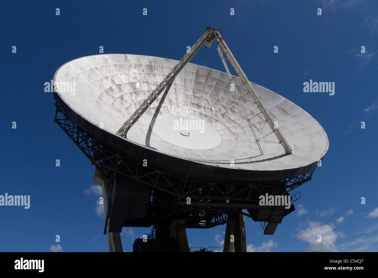 Arthur the first parabolic dish antenna at Goonhilly Earth Station in ...