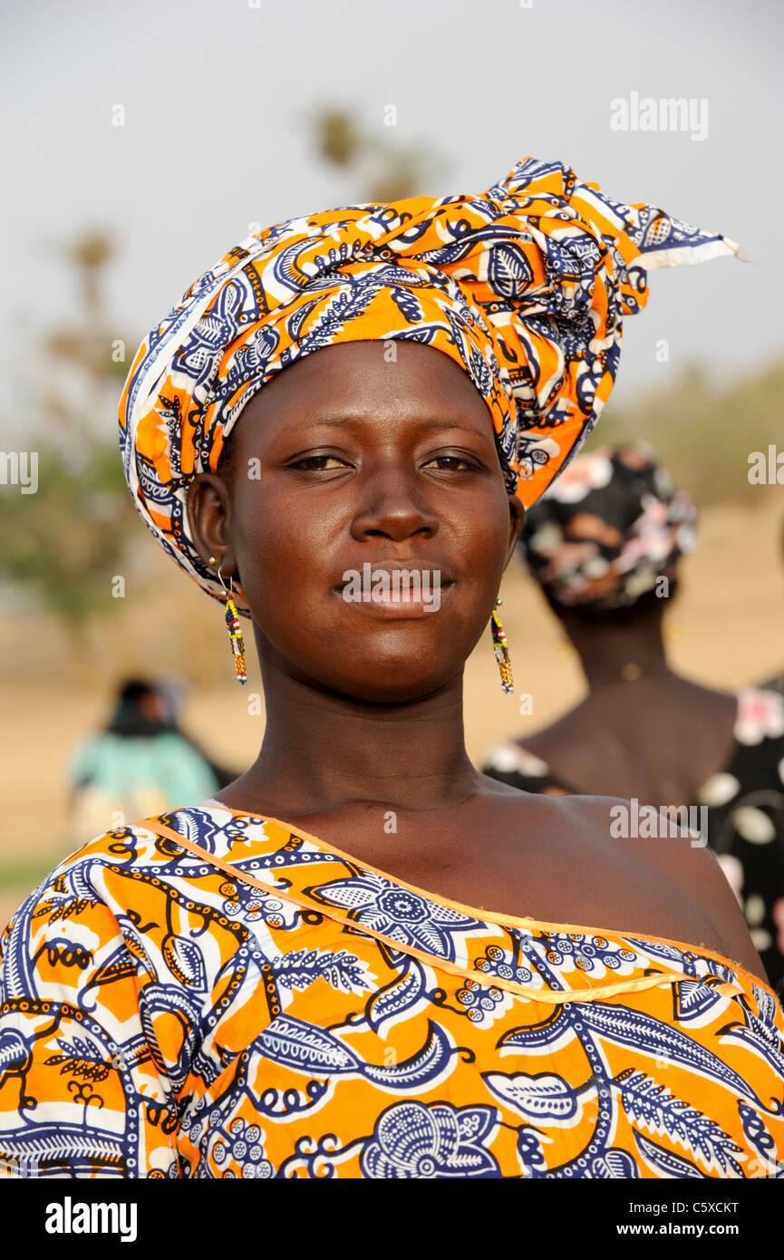 Mali women hi-res stock photography and images - Alamy