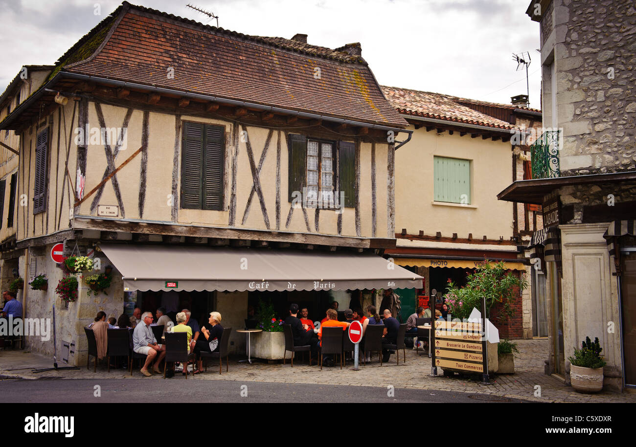 Cafe de Paris, Eymet, France Stock Photo - Alamy