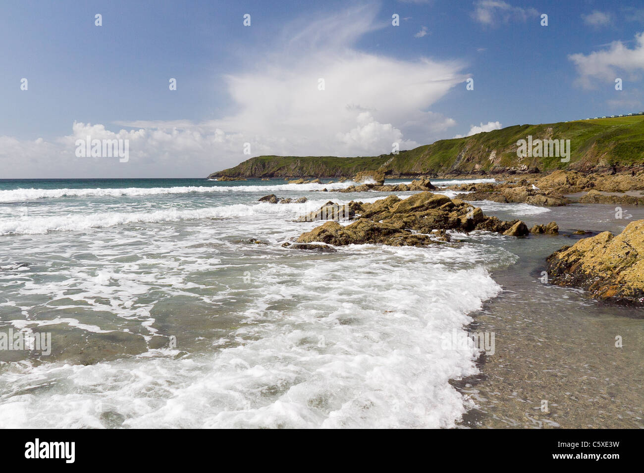 Sea and cliffs seen at Kennack Sands, The Lizard Peninsula, Cornwall ...