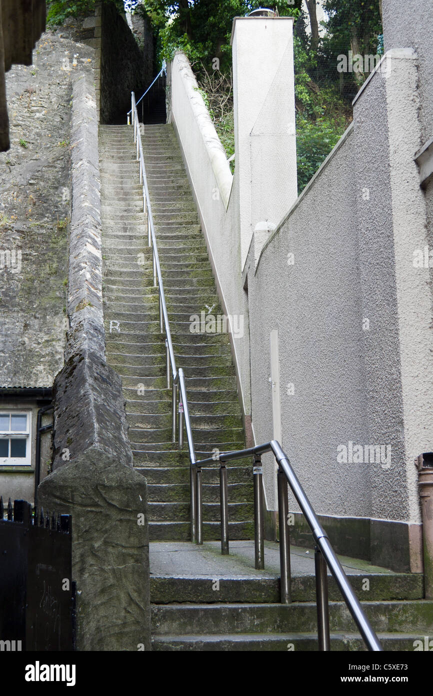 Steep stone steps hi-res stock photography and images - Alamy