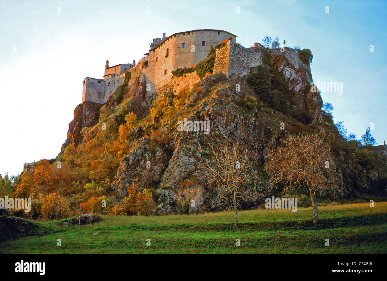 Bardi castle hi-res stock photography and images - Alamy