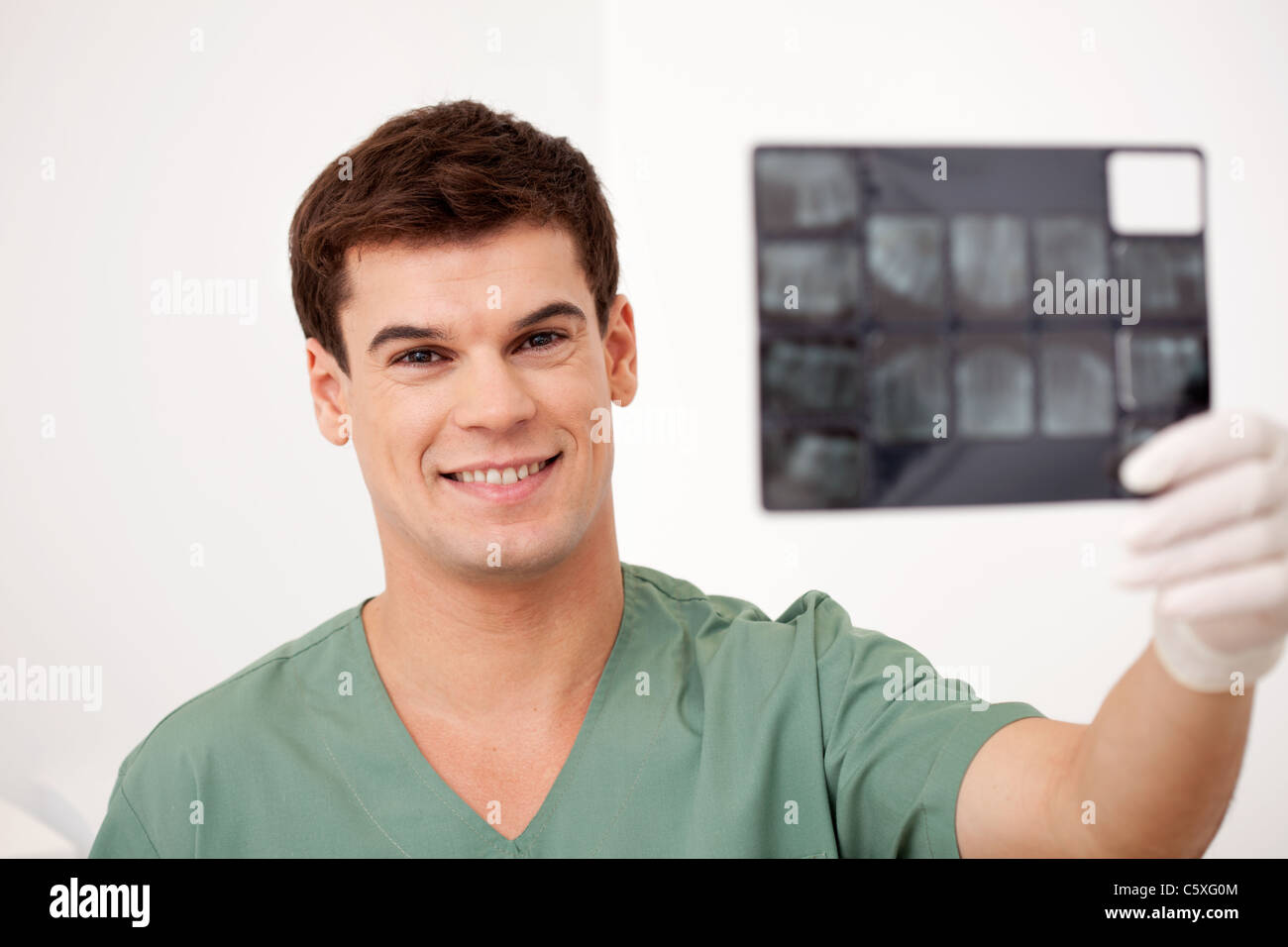 Teeth xray smiling hi-res stock photography and images - Alamy