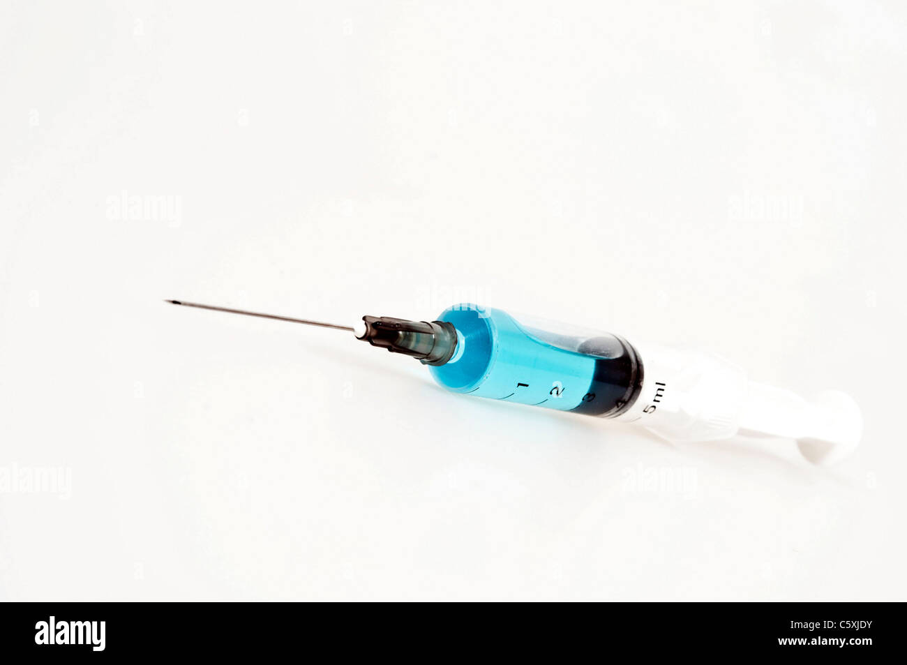 Syringe needle on transparent background hi-res stock photography and ...