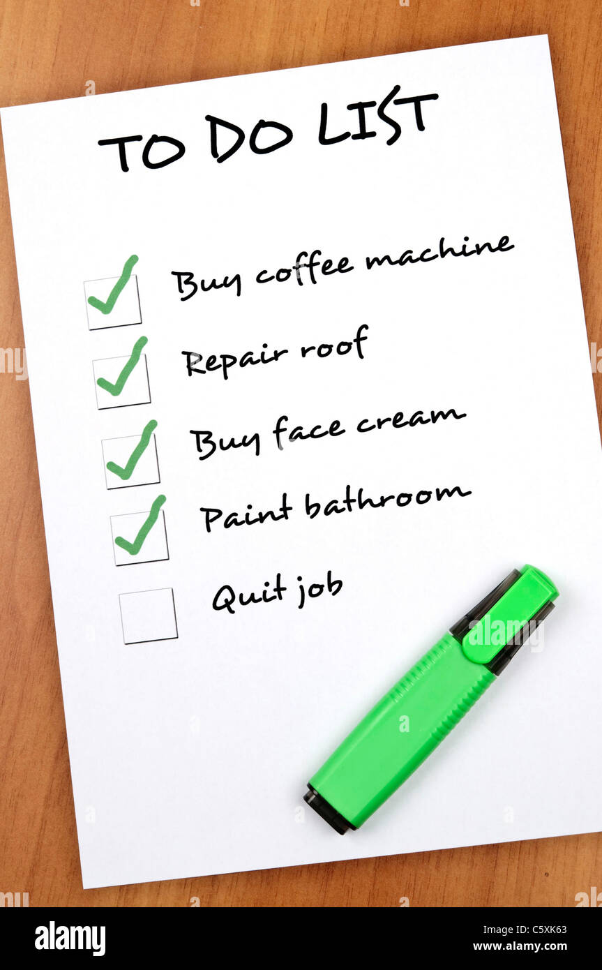 Employee check list hi-res stock photography and images - Alamy