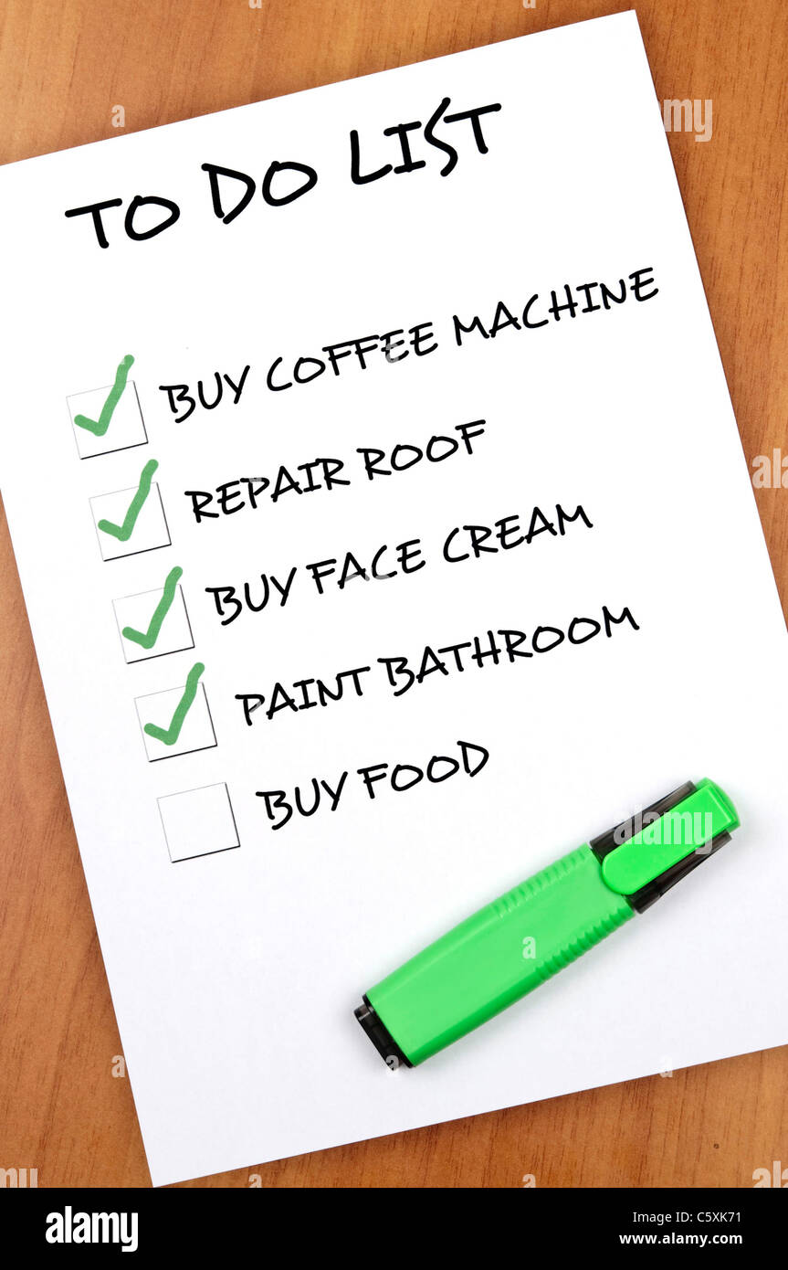 Write check supermarket hi-res stock photography and images - Alamy