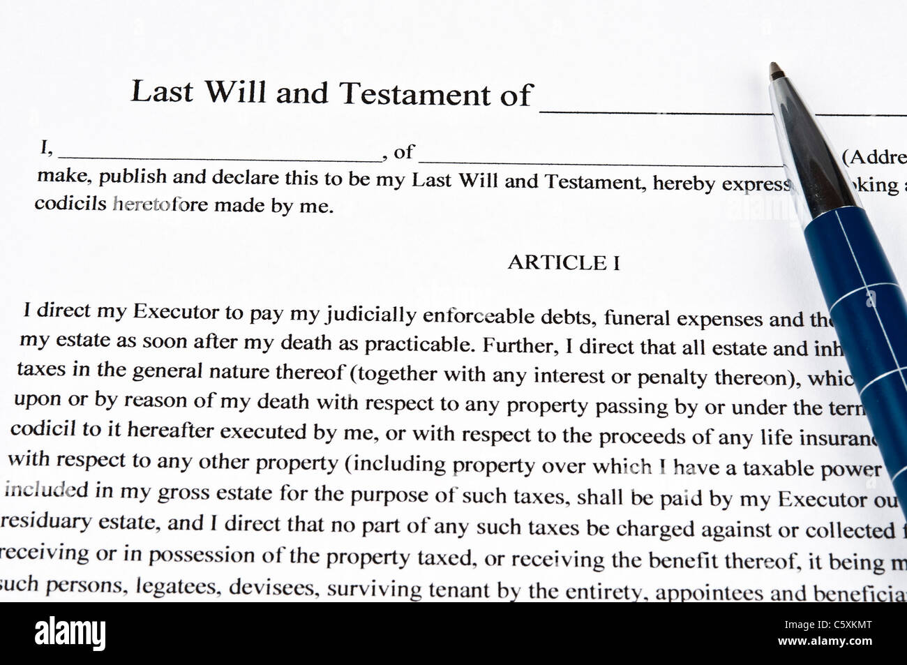 Closeup to an testament and pen Stock Photo - Alamy