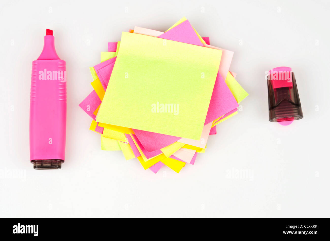 Post it note isolated pen hi-res stock photography and images - Alamy