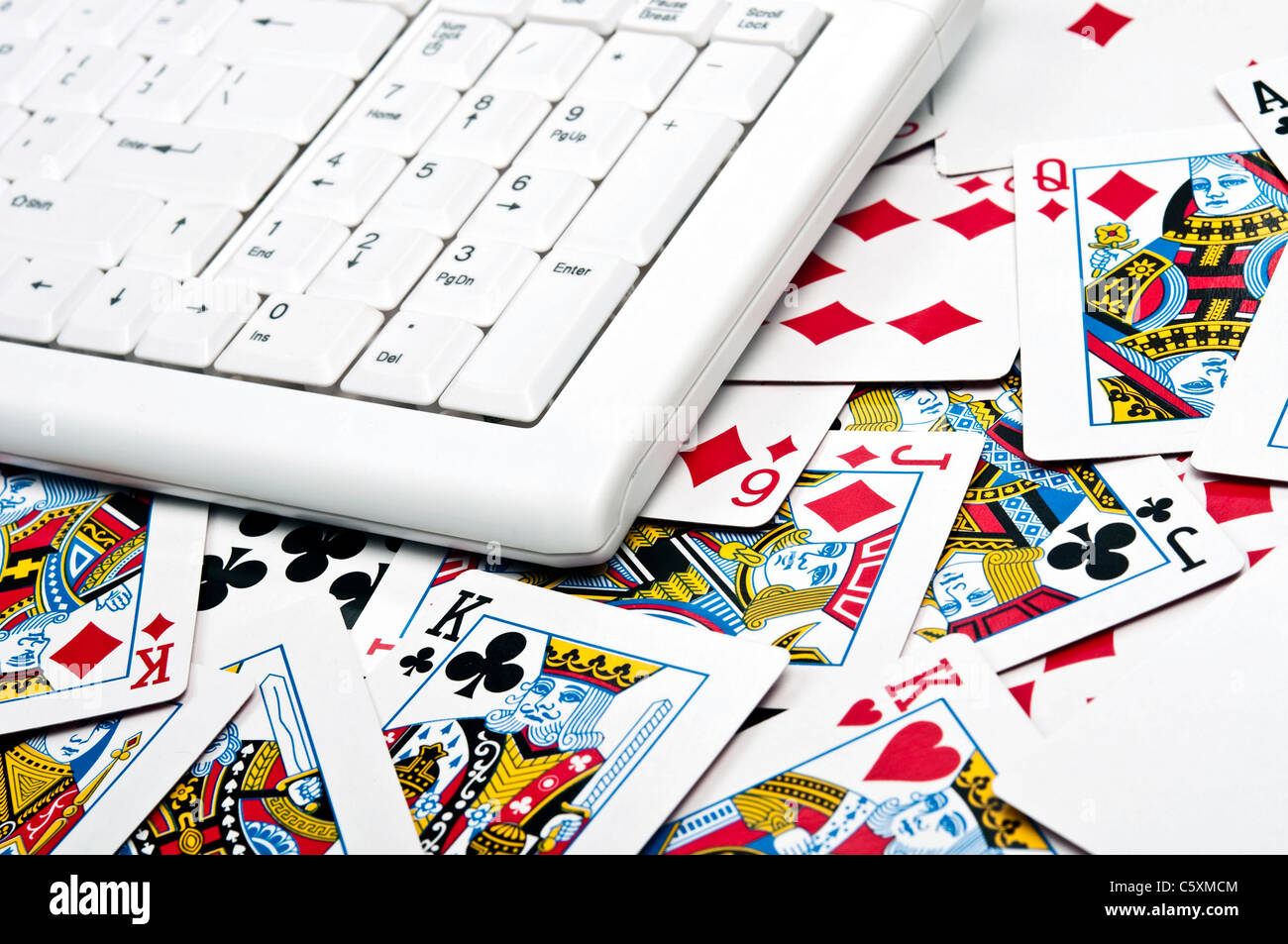 Computer play poker hi-res stock photography and images - Alamy