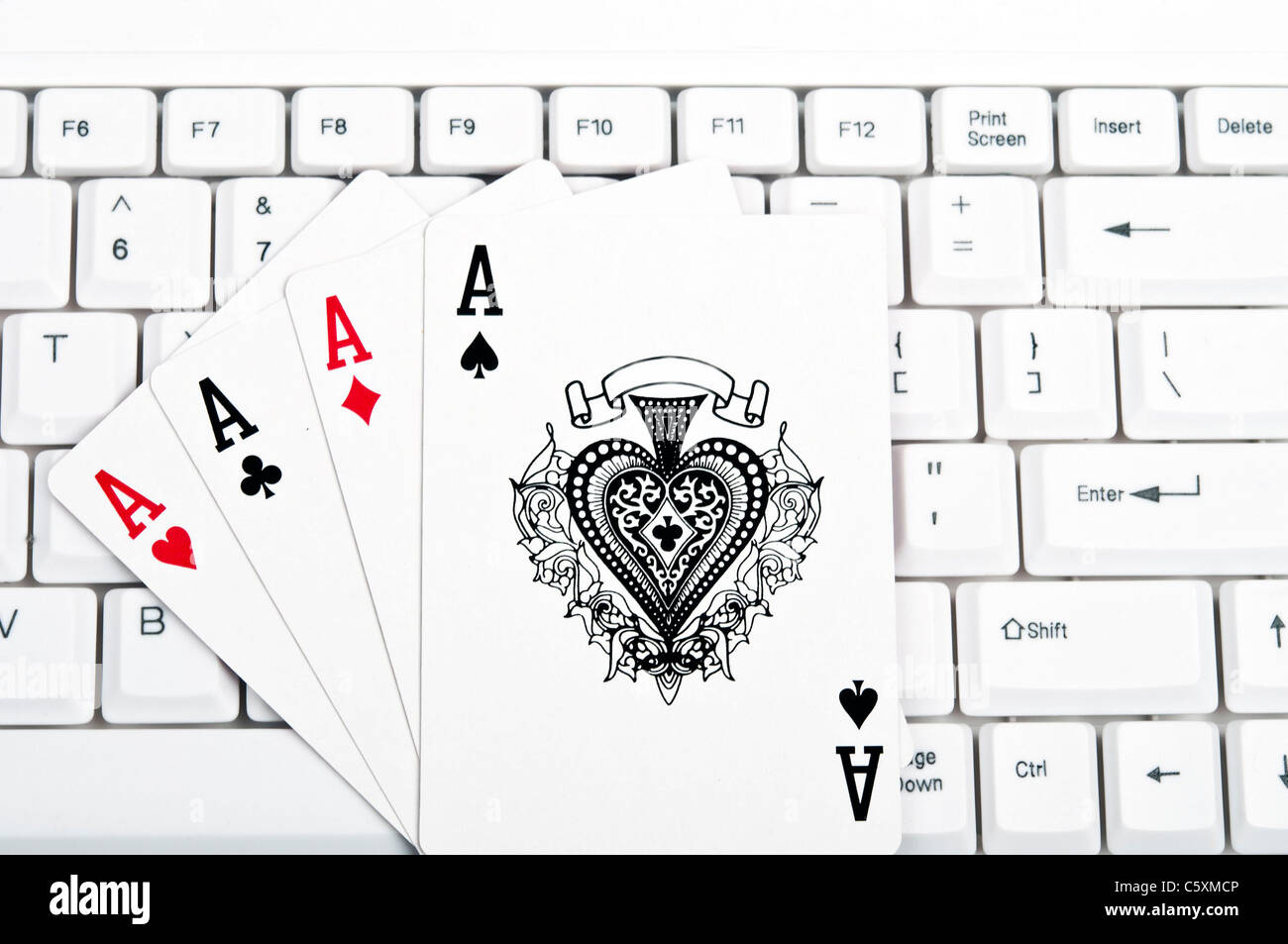 Computer play poker hi-res stock photography and images - Alamy