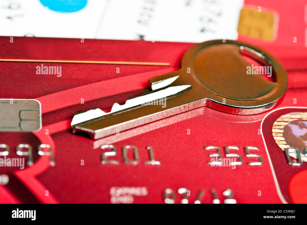 Door key card hi-res stock photography and images - Alamy