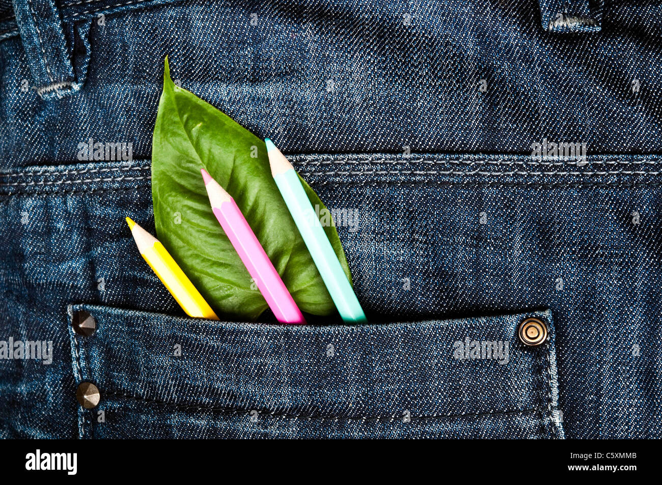 Back pocket drawing hi-res stock photography and images - Alamy