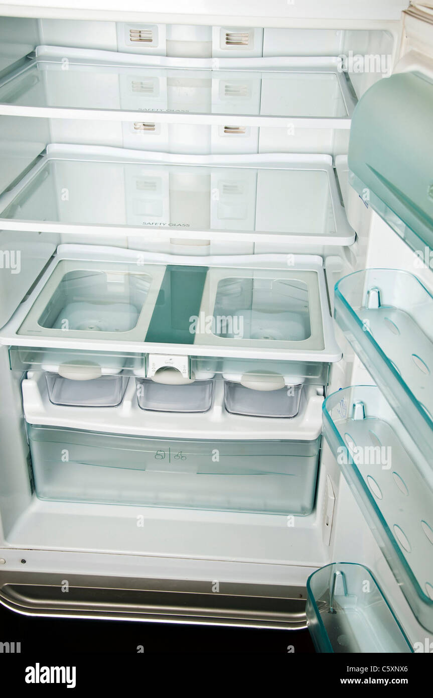 Empty fridge freezer hi-res stock photography and images - Alamy