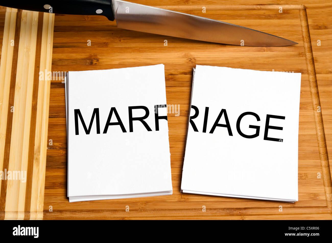 Paper cut word hi-res stock photography and images - Alamy
