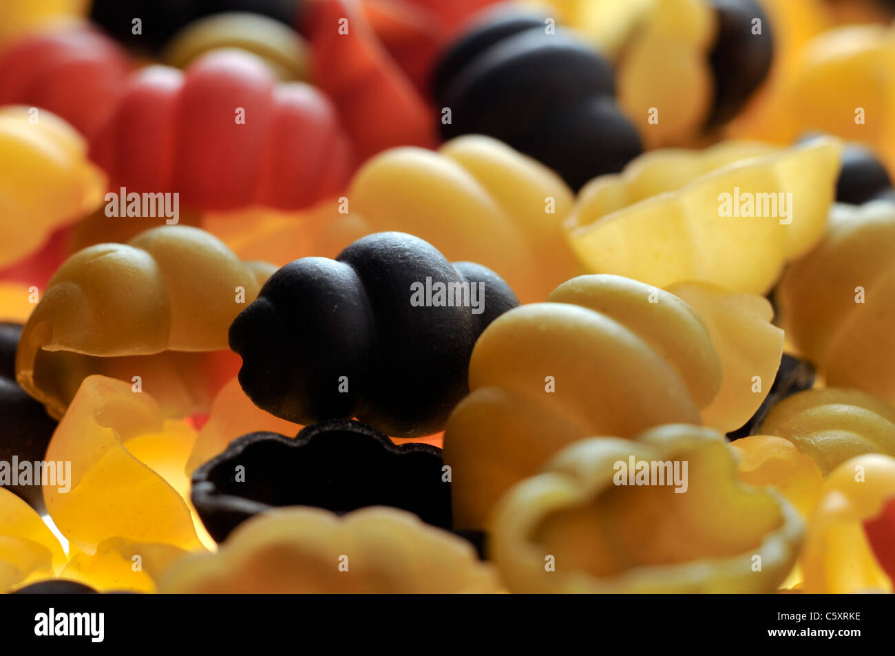 Pasta shells close-up Stock Photo - Alamy
