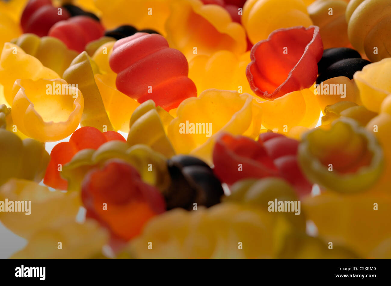 Italian pasta shells close-up Stock Photo - Alamy