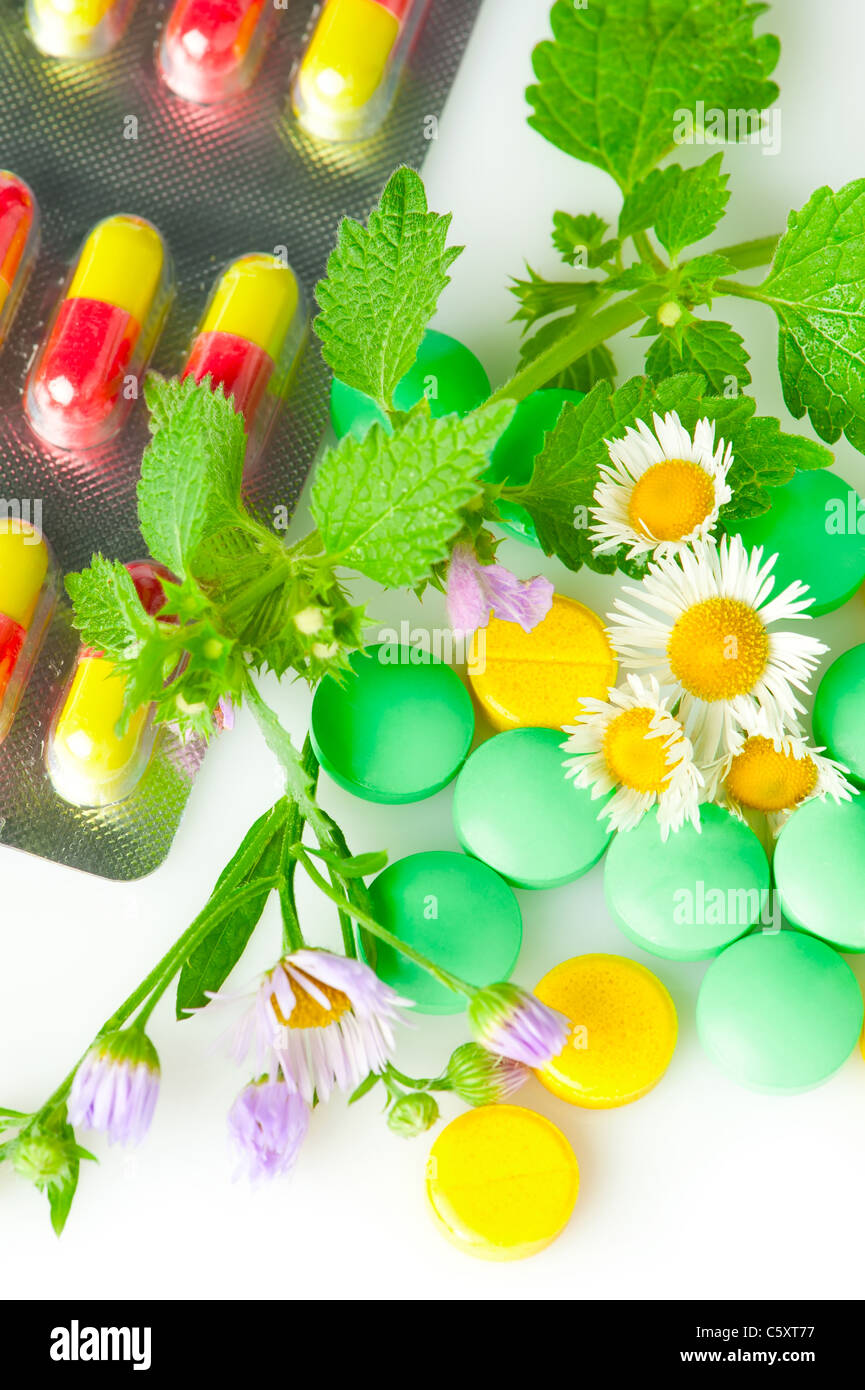 Nettle tablets hi-res stock photography and images - Alamy