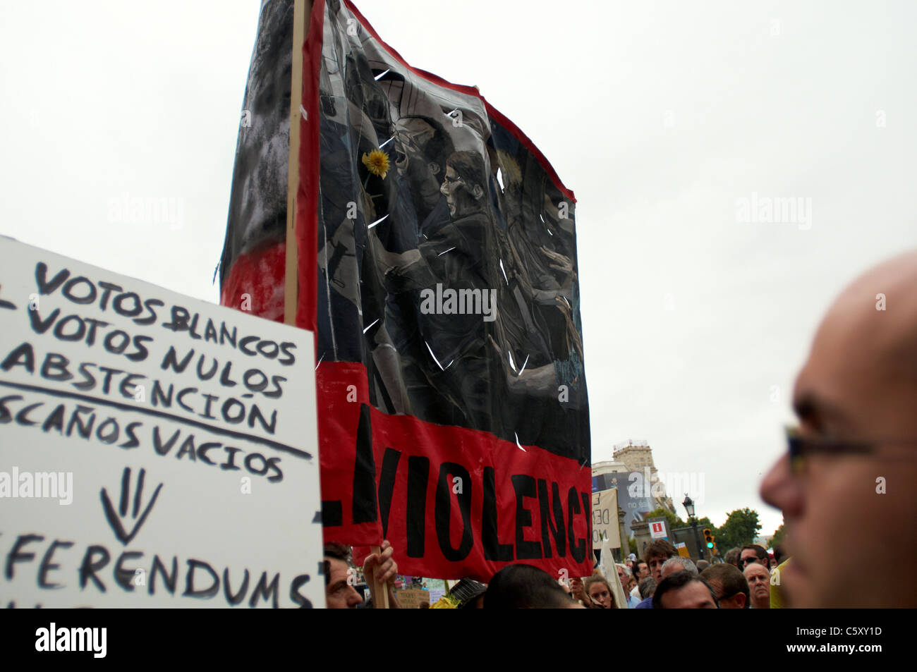 Student demonstration in barcelona hi-res stock photography and images ...