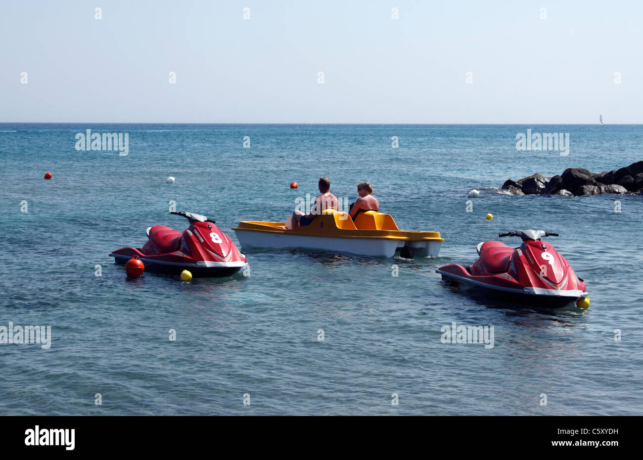 Pedalo watersport hi-res stock photography and images - Alamy